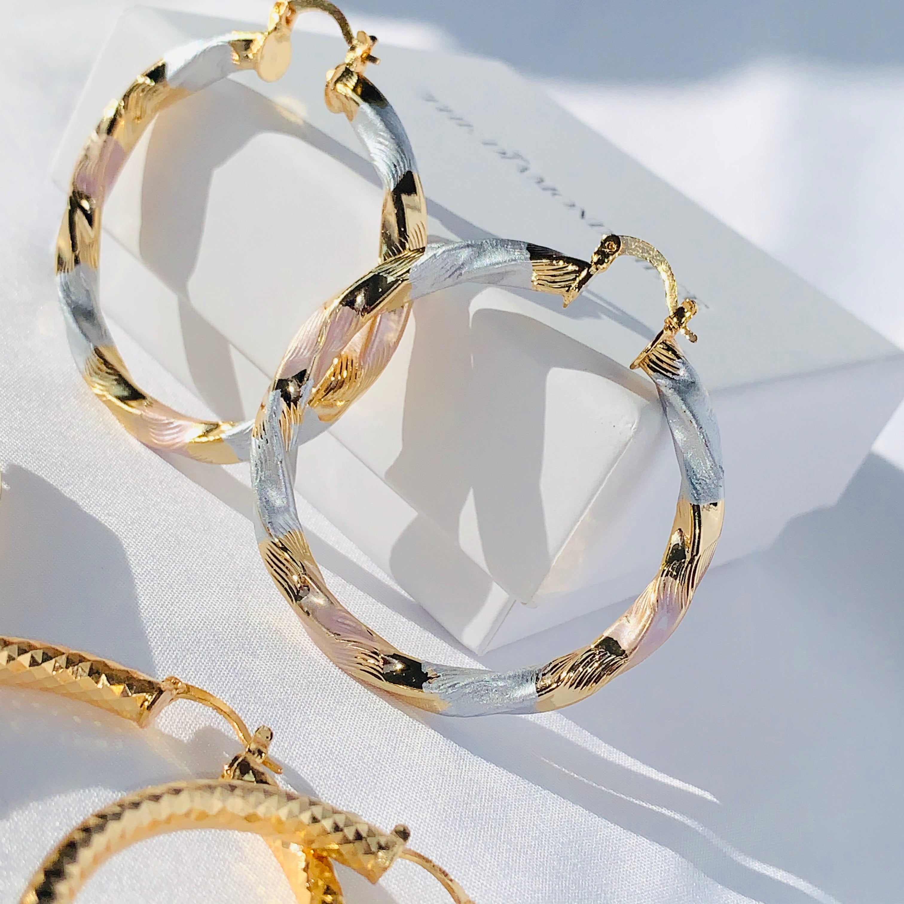 Tri-Color Swirl Hoops – The Diamond Piece Inc.